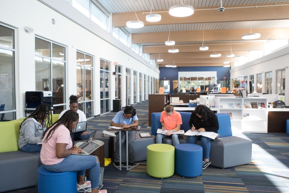 Flexible Learning Environments – eduChalkboard